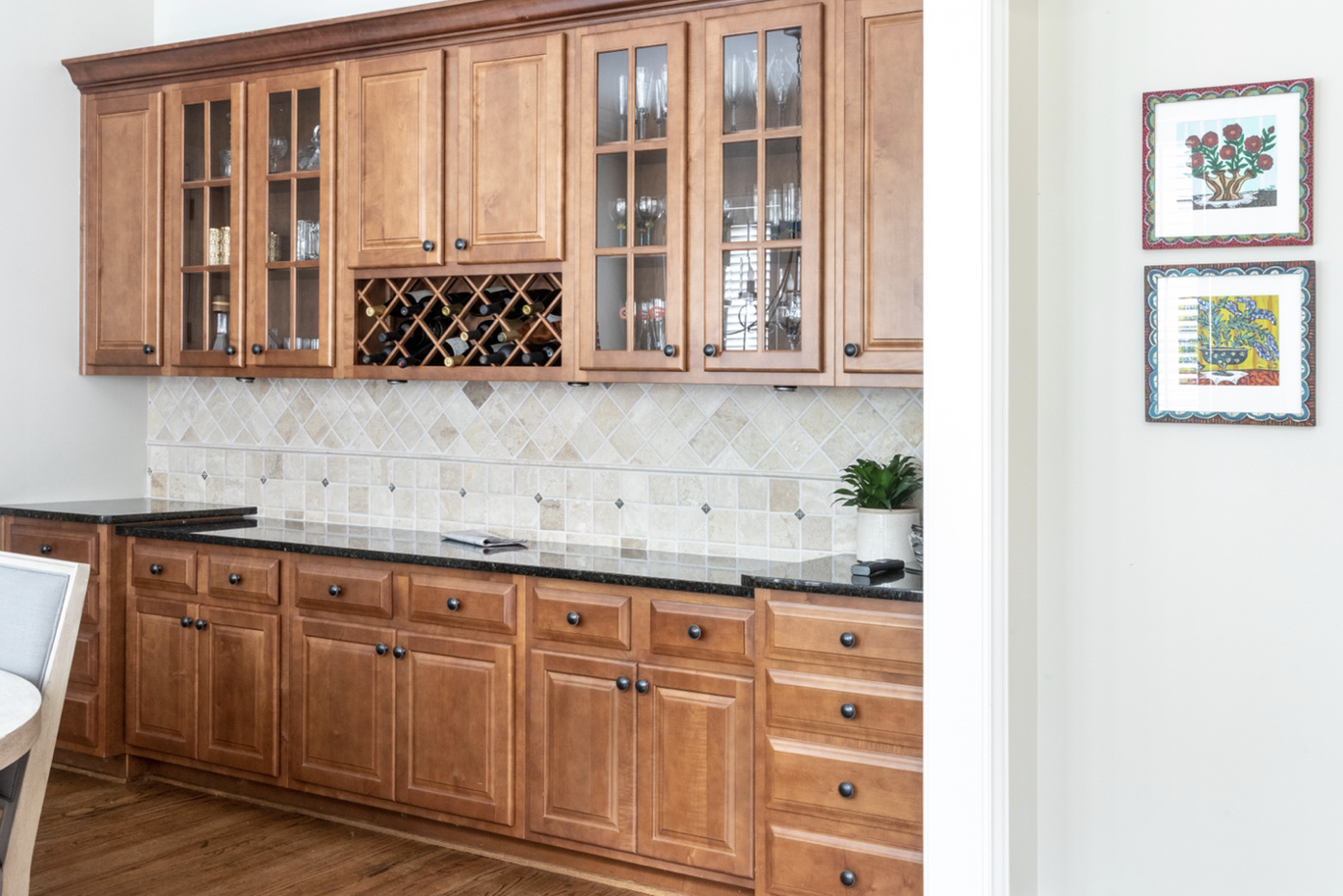 How to Create a Warm Kitchen-Enclave Circle Kitchen Reno - Part 1 ...
